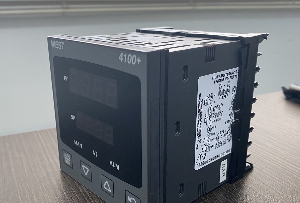 EC-0746,West Instruments Controller, P4100 – LOGICON ENGINEERING Co.,Ltd.