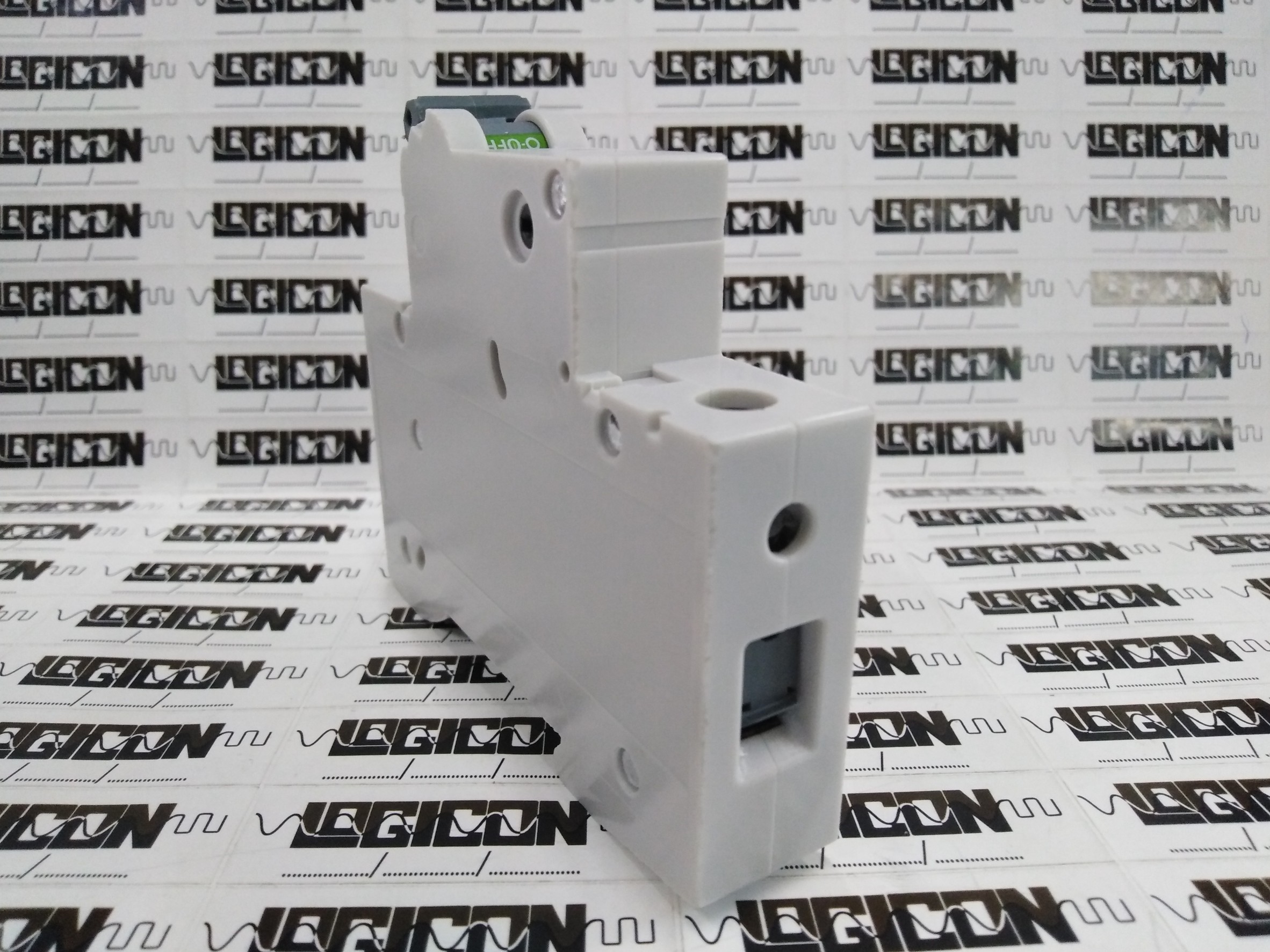5SL6102-7CC SIEMENS Miniature Circuit Breaker – LOGICON ENGINEERING Co ...