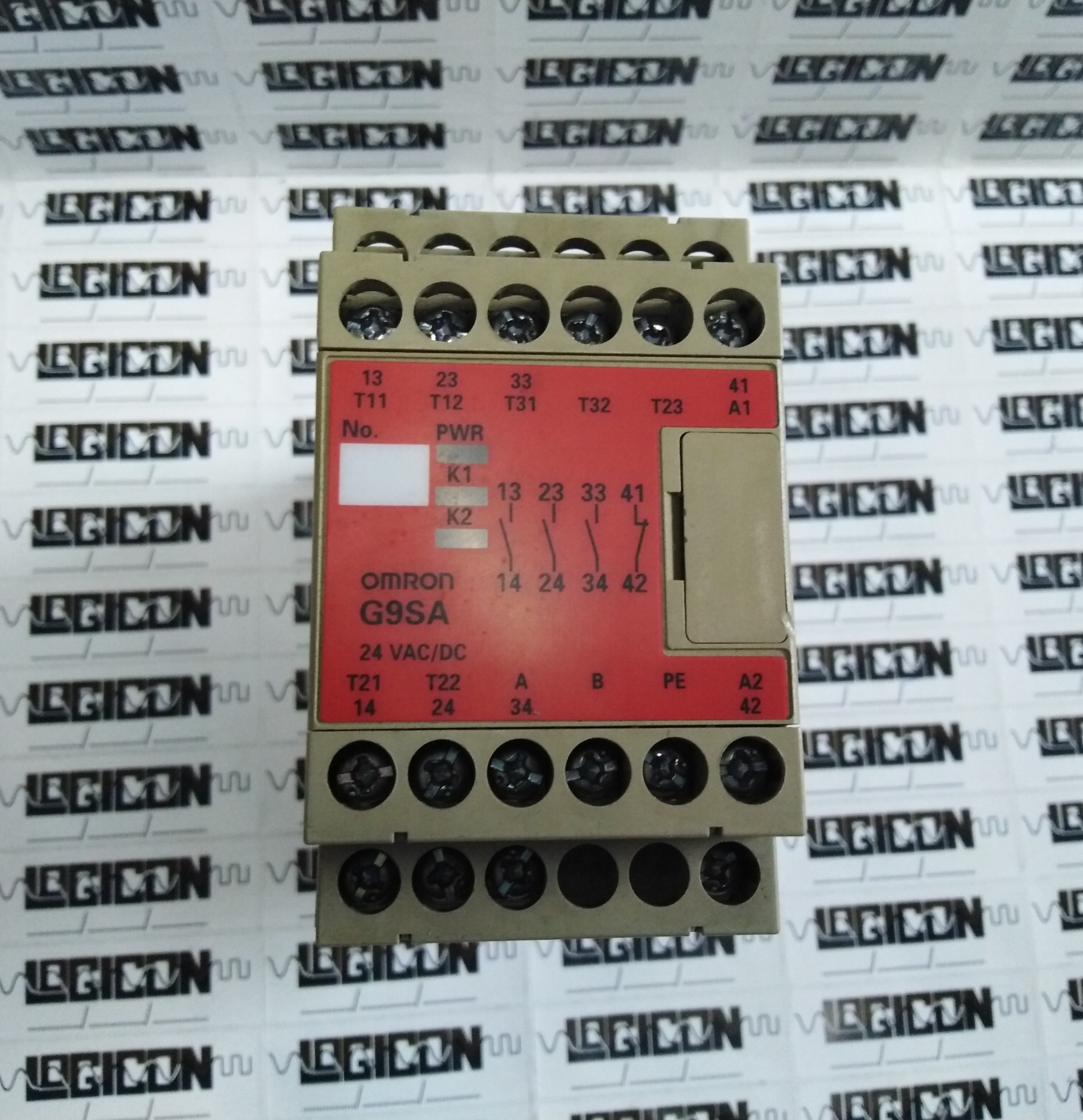G9SA-301 OMRON SAFETY RELAY UNIT (EC-0098) – LOGICON ENGINEERING Co.,Ltd.