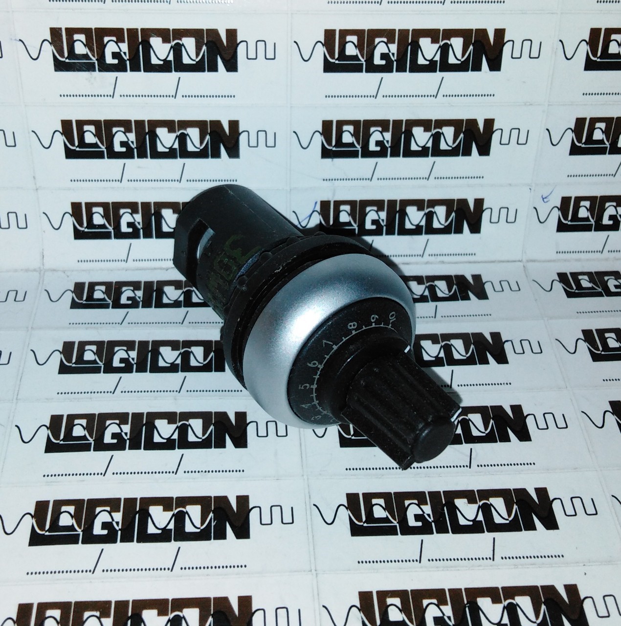 Eaton Potentiometer for use with DILET ETR4-70 – LOGICON ENGINEERING Co ...